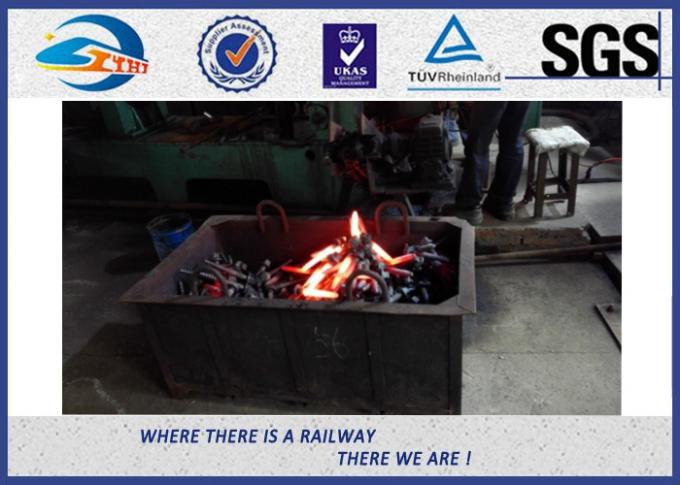 Railroad Track Spikes / Dog Spike For Timber Sleeper GOST5812 Standard ...